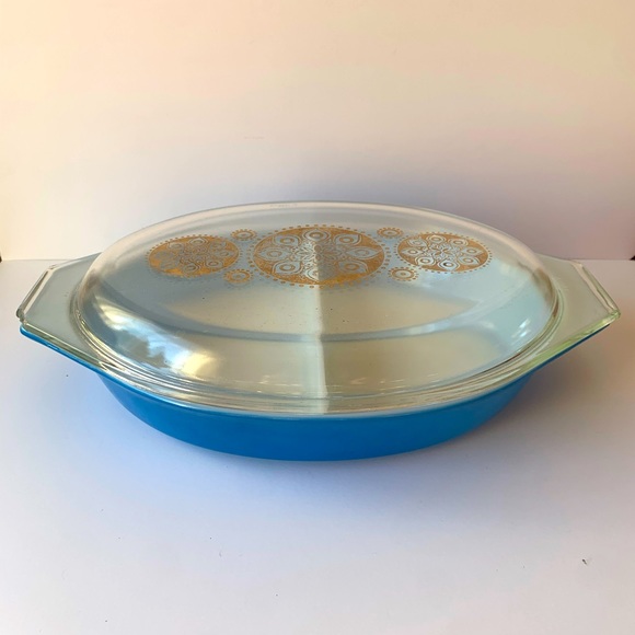 Pyrex | Kitchen | Vintage Pyrex Blue Divided Casserole Dish With Clear ...